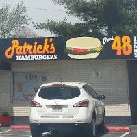 Patrick's Burgers - Flavorful Burgers in the Heart of Springdale